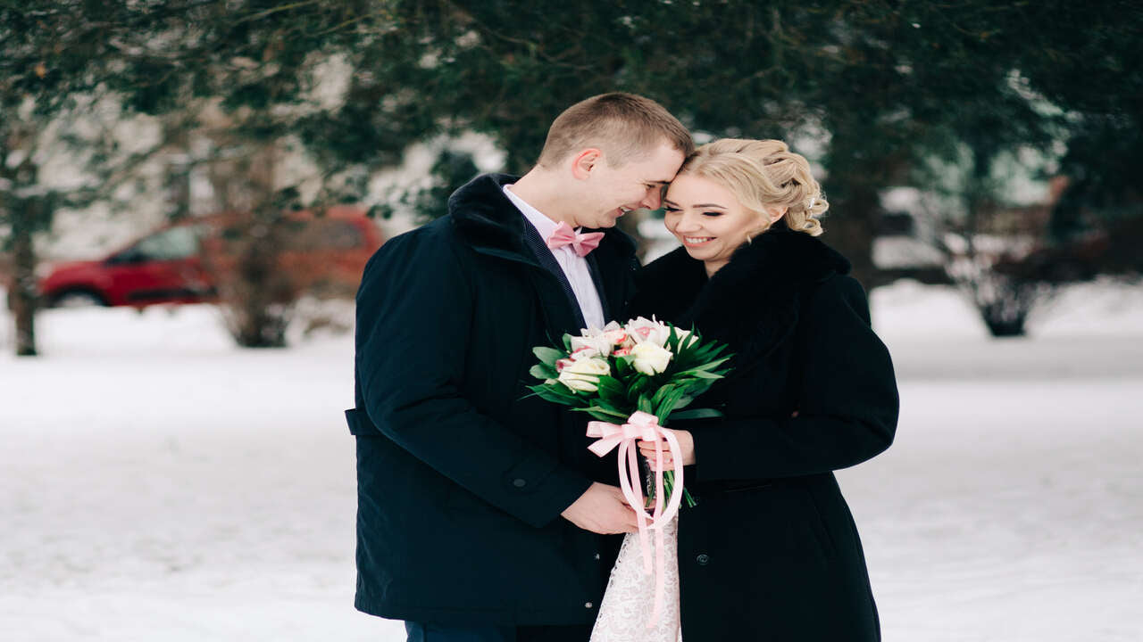 Well-Dressed Date: Suits for Winter Weddings – Makrom